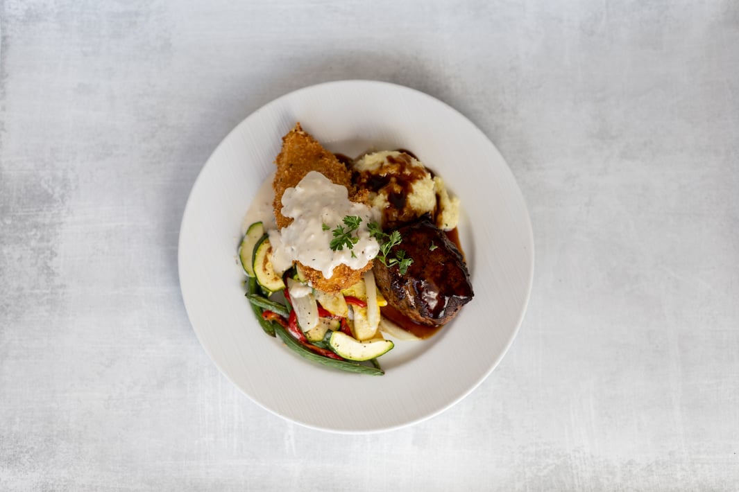 Wedding Food: Everything You Need To Know
