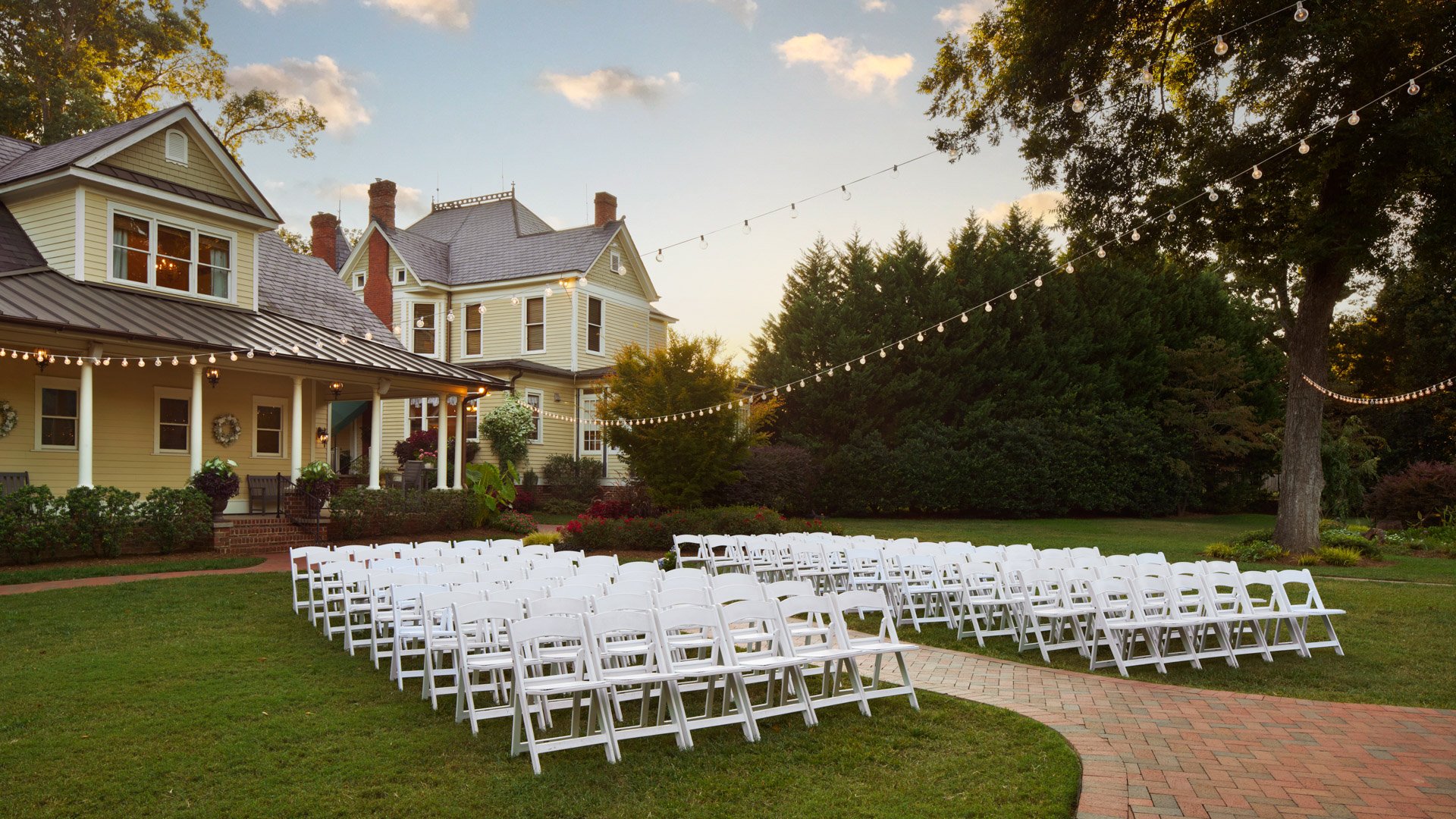 Alexander Homestead: Historic Queen Anne Victorian Wedding Estate