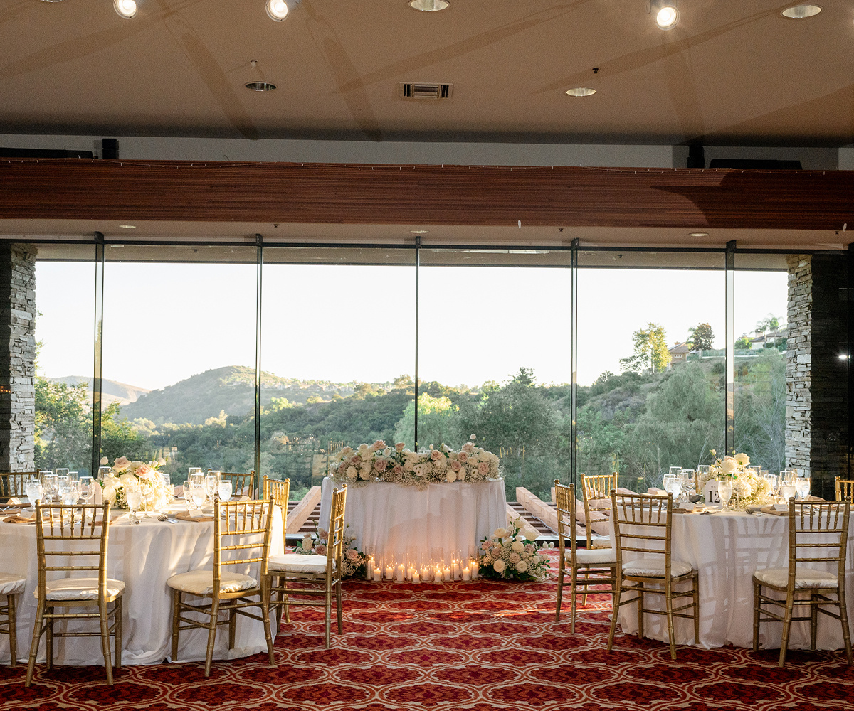 Dove Canyon: Stunning Views & Midcentury Elegance by Wedgewood Weddings