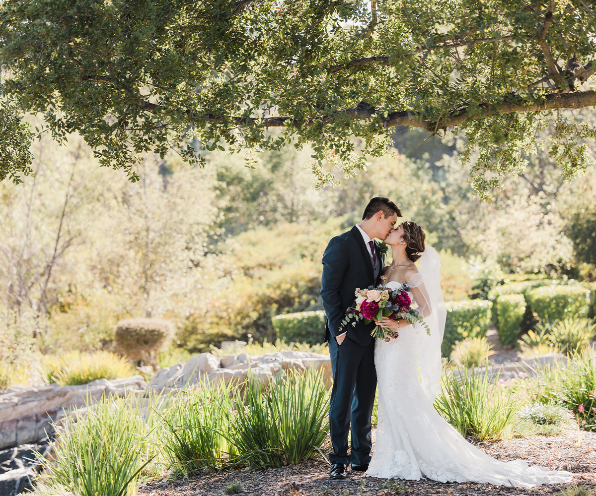 Dove Canyon: Stunning Views & Midcentury Elegance by Wedgewood Weddings
