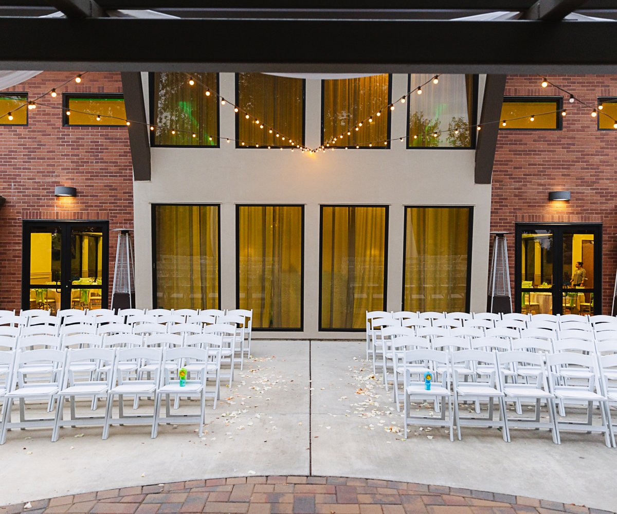 Evergreen Springs: Your Enchanting Romantic Wedding Venue