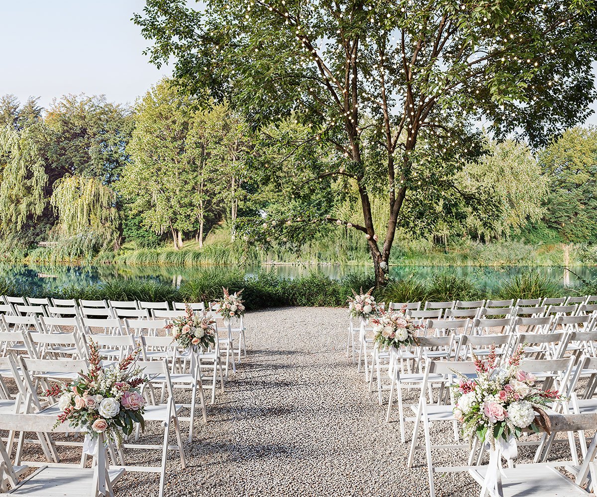 Molly's Lakeside | Outdoor Wedding Venue in Shelby, NC | Wedgewood Weddings