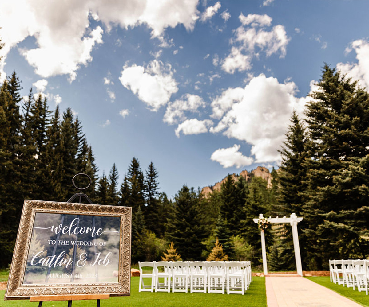 Willows at Mountain View Ranch: Rustic Chic CO Wedding Venue near Denver