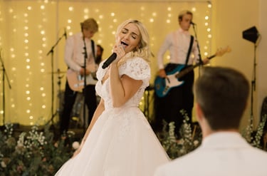 Celebrate With The Funks At This Retro Fairytale Wedding
