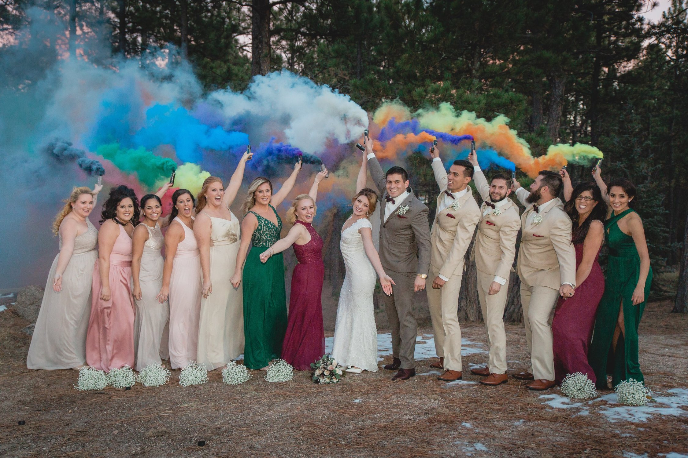 16 Fun Wedding Party Photo Ideas